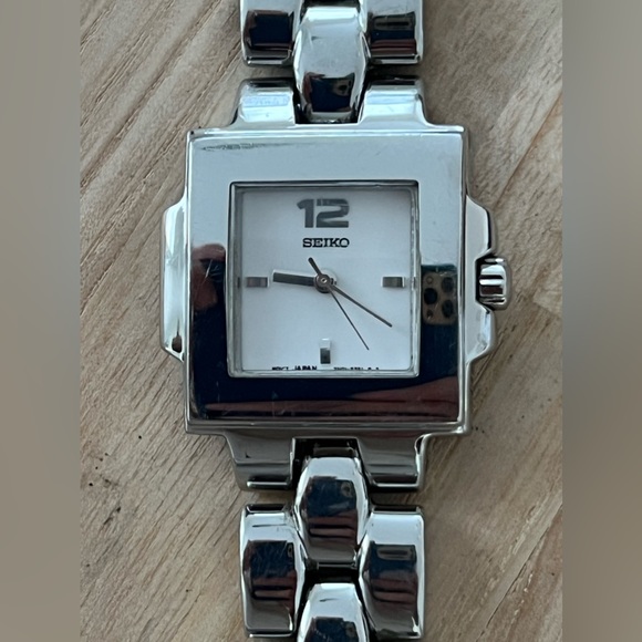 Seiko | Accessories | Seiko Ladies Watch 5 Bar Stainless Weave Bracelet ...